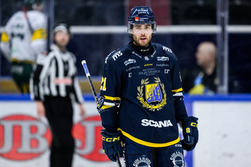 LISTA: 12 spelare som bör få chansen i SHL - HockeyNews